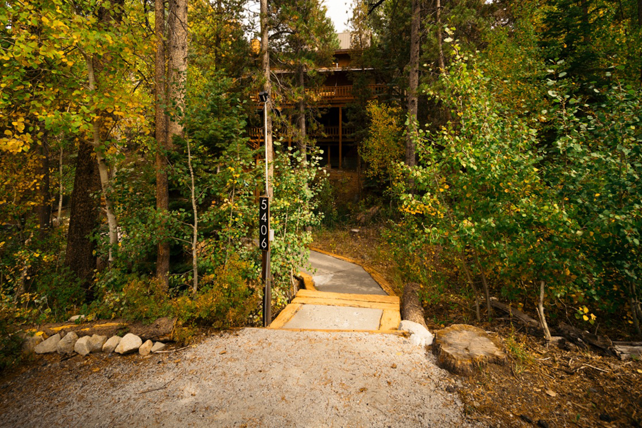 June Lake House